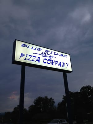BLUE RIDGE PIZZA CO - Updated January 2025 - 39 Photos & 95 Reviews ...