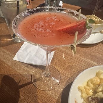 REDSTONE AMERICAN GRILL - Updated December 2025 - 651 Photos & 861 ...