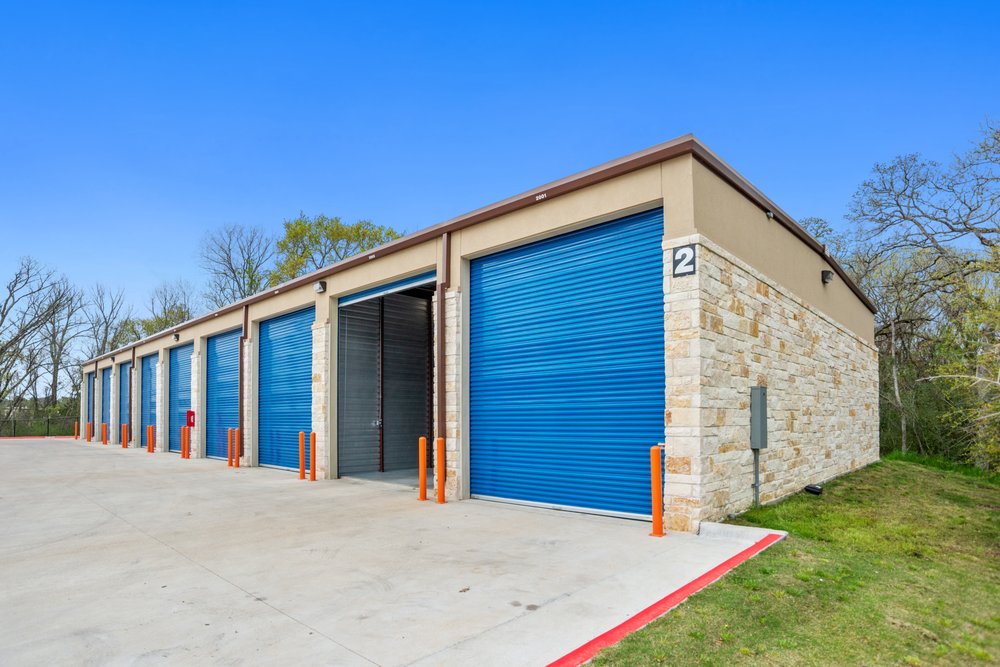 MORNINGSTAR STORAGE - 19 Photos - 425 Harvey Mitchell Parkway, Bryan ...