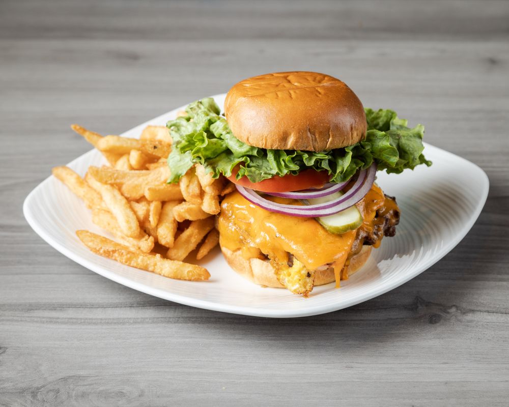 KINGS TAVERN - Updated December 2025 - 46 Photos - 617 Victoria Street ...