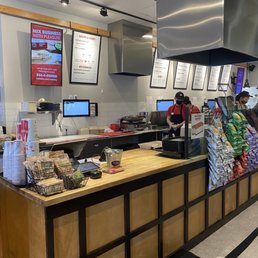 HOT TABLE - Updated July 2025 - 170 Photos & 120 Reviews - 2876 Main St ...