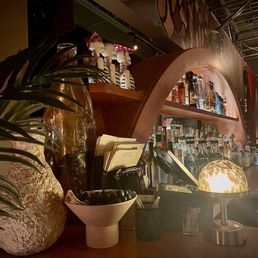 QUEMAR - Updated November 2024 - 422 Photos & 159 Reviews - 1201 Laskin ...