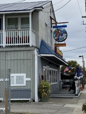 BARNACLE BILLS RUM & RAW BAR - Updated March 2026 - 64 Photos & 63 ...