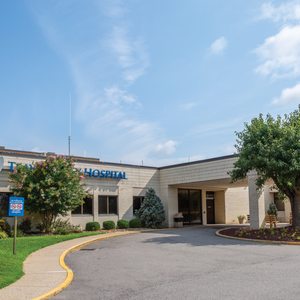 CAMC MEMORIAL HOSPITAL - Updated October 2025 - 32 Reviews - 3200 ...