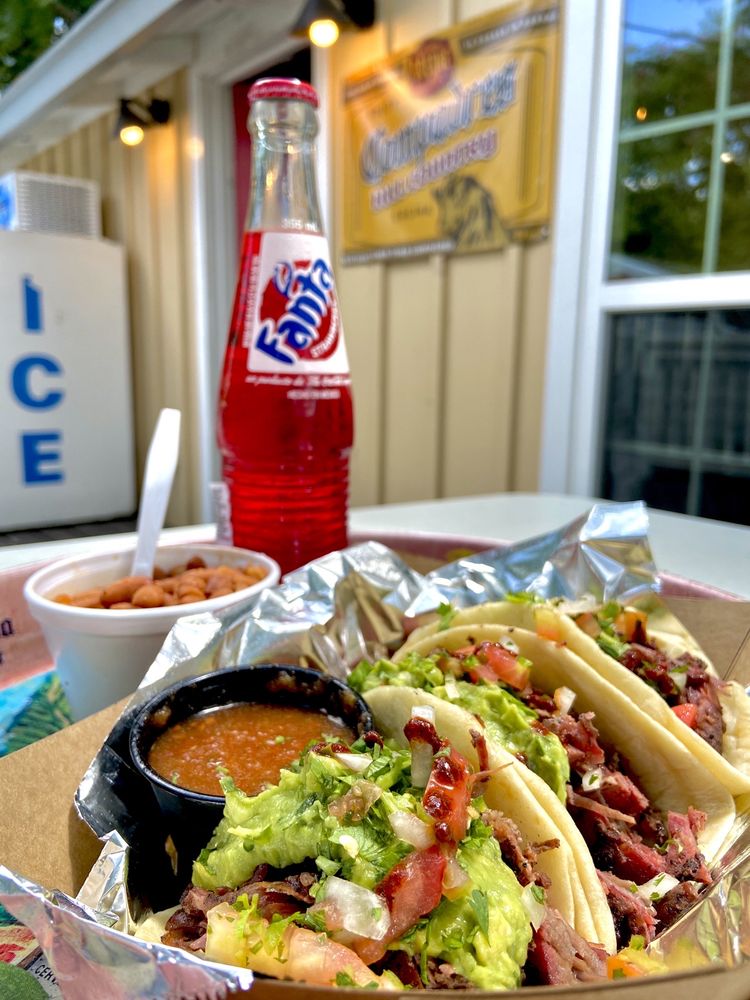 COMPADRES HILL COUNTRY COCINA - Updated July 2024 - 80 Photos & 113 ...