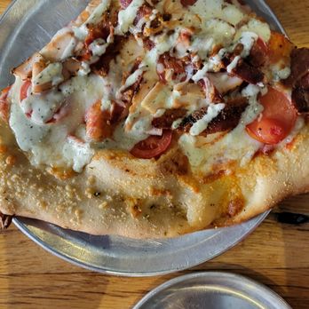 FELIX’S PIZZA PUB - Updated August 2024 - 338 Photos & 381 Reviews ...