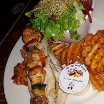 CALOUNDRA RSL - Updated December 2025 - 13 Photos - 19 West Tce ...