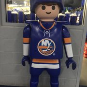 NORTHWELL HEALTH ICE CENTER - 26 Photos & 18 Reviews - 200 Merrick Ave ...