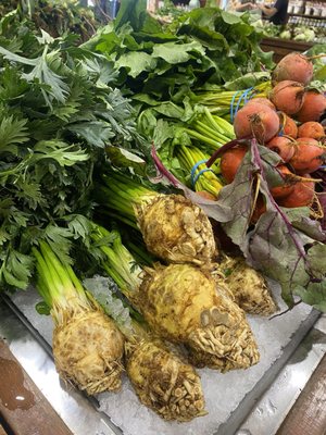 FARMS VIEW ROADSTAND - Updated December 2025 - 194 Photos & 89 Reviews ...