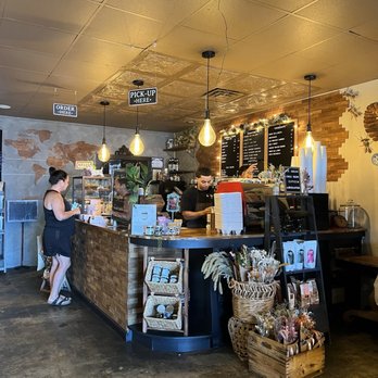 COLATTAO COFFEE HOUSE - Updated December 2024 - 536 Photos & 148 ...