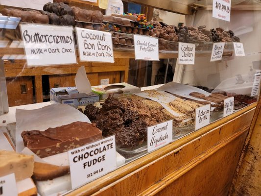 CANDYLAND - Updated May 2024 - 124 Photos & 99 Reviews - 435 Wabasha St ...