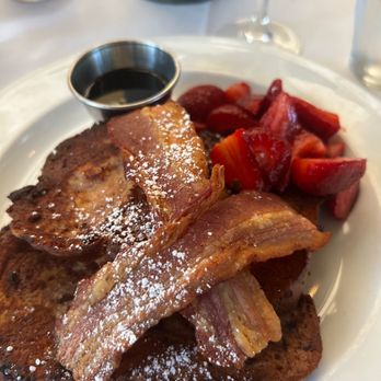 VIN ROUGE - 403 Photos & 580 Reviews - 2010 Hillsborough Rd, Durham ...