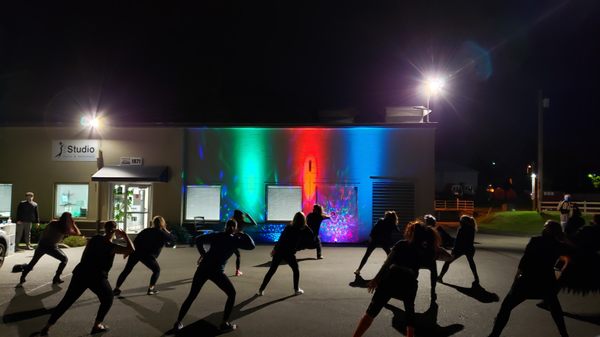 THE STUDIO IN ISSAQUAH - Updated September 2024 - 36 Photos & 31 ...