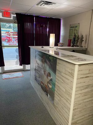 LIFETIME SPA - Updated October 2025 - 11 Photos - 735 Avalon Ave ...