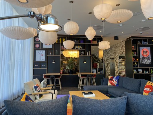 CITIZENM WASHINGTON DC CAPITOL HOTEL - 105 Photos & 49 Reviews - 550 ...