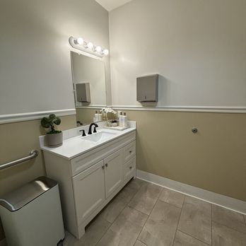 GD BODY SPA - Updated July 2024 - 28 Photos & 14 Reviews - 2750 Naglee ...