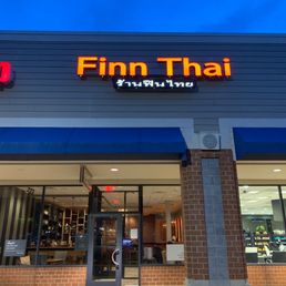 FINN THAI - RESTON - Updated December 2025 - 108 Photos & 175 Reviews ...
