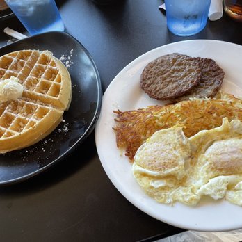 WALLY WAFFLE - Updated January 2025 - 158 Photos & 282 Reviews - 845 W ...