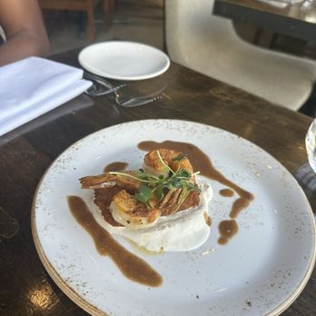 THE ROUNDHOUSE - Updated December 2024 - 587 Photos & 591 Reviews - 2 E ...