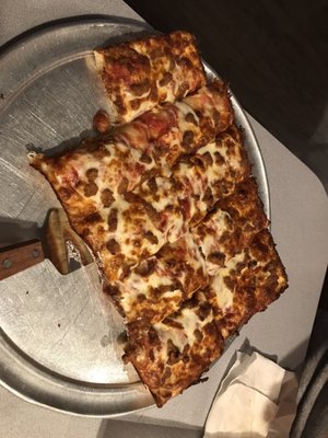 BREADEAUX PIZZA - Updated January 2025 - 17 Photos & 10 Reviews - 105 S ...