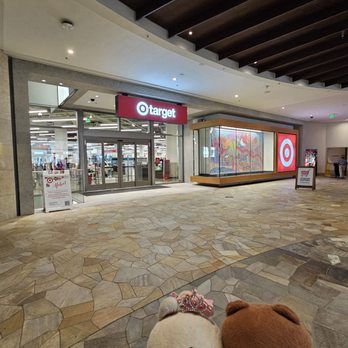 TARGET - Updated September 2025 - 139 Photos & 49 Reviews - 2345 Kuhio ...