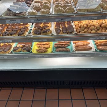SHERRYS BAKERY - Updated October 2025 - 51 Photos & 62 Reviews - 122 N ...