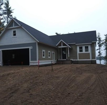 RAISE THE BARR CONSTRUCTION - Updated December 2025 - 24 Photos - Warren, Michigan - Siding ...