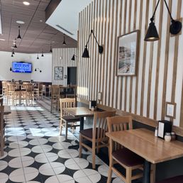 PORTOFINOS - Updated July 2025 - 30 Photos - 101 N Tryon St, Charlotte ...