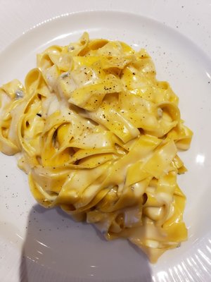 PASTA DIVINA - 221 Photos & 190 Reviews - Rue de la Montagne 16 ...