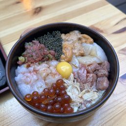 UME WILLIAMSBURG - Updated December 2025 - 2267 Photos & 684 Reviews ...