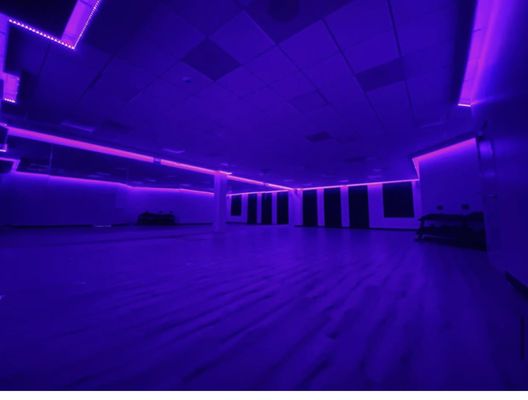 YOGA BOX - Updated December 2025 - 20 Photos - 2468 1/2 N Clark St ...