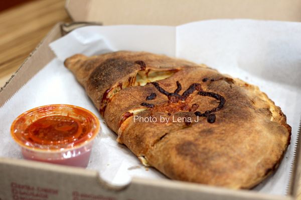 MIKE’S CALZONES & DELI - Updated December 2025 - 149 Photos & 272 ...