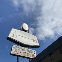 TRIP’S DINER - Updated October 2025 - 506 Photos & 664 Reviews - 2339 ...