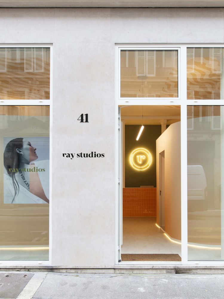 RAY STUDIOS - Updated July 2024 - 41 rue de Provence, Paris, France ...