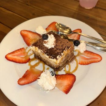 A SALUTE RESTAURANT - Updated April 2025 - 146 Photos & 177 Reviews ...