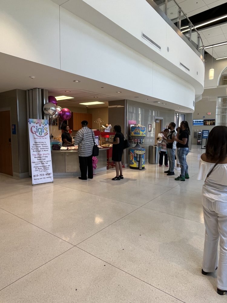 GIGI’S SWEETS - Updated December 2025 - 38 Photos - 90 E Jefferson St ...