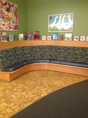 LAKELAND PUBLIC LIBRARY - Updated June 2025 - 37 Photos & 16 Reviews ...