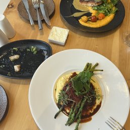 PINE RESTAURANT - Updated December 2025 - 231 Photos & 250 Reviews - 2 ...