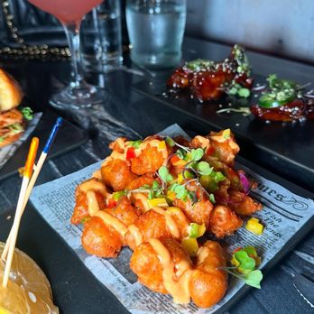 DOCKS OFF 5TH - Updated July 2025 - 387 Photos & 78 Reviews - 25 W 51st ...