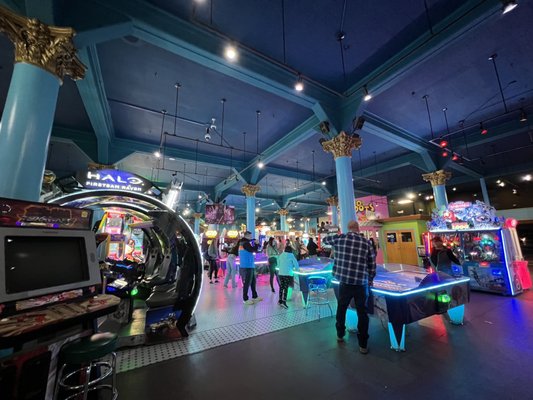 CASINO ARCADE - Updated September 2025 - 126 Photos & 43 Reviews - 400 ...