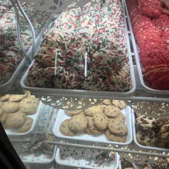 CALANDRA’S ITALIAN & FRENCH BAKERY - Updated May 2025 - 207 Photos ...