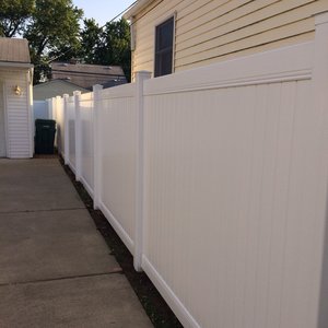 UPRIGHT FENCE - Updated September 2025 - 21 Photos & 26 Reviews - 37915 ...