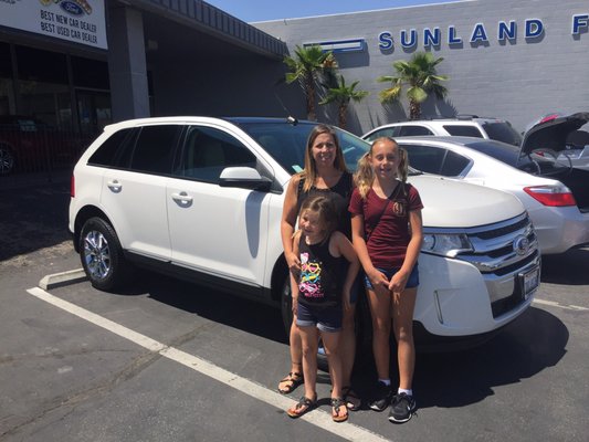 SUNLAND FORD - Updated September 2025 - 84 Photos & 326 Reviews - 15330 ...