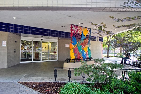 SACRAMENTO PUBLIC LIBRARY - COLONIAL HEIGHTS - Updated December 2025 ...