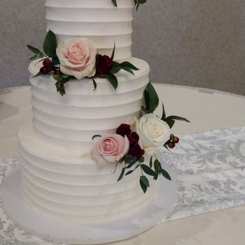 SWEET STUFF BAKERY - Updated June 2025 - 83 Photos & 65 Reviews - 323 E ...