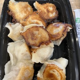 MR.DUMPLING - Updated December 2025 - 1240 Photos & 1134 Reviews - 9319 ...