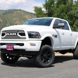 DAVE SMITH MOTORS - 55 Photos & 289 Reviews - 210 N Division St ...