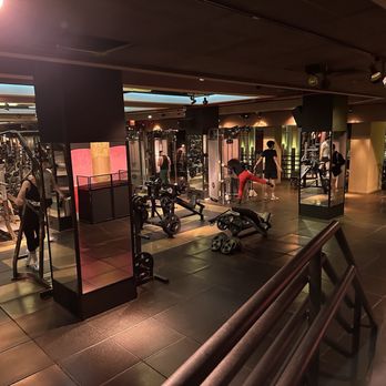 TMPL - Updated December 2025 - 127 Photos & 69 Reviews - 355 W 49th St ...