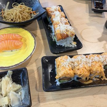 UMAI REVOLVING SUSHI - Updated October 2024 - 249 Photos & 88 Reviews ...