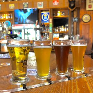 HESSEN HAUS - 365 Photos & 359 Reviews - 101 4th St, Des Moines, Iowa ...